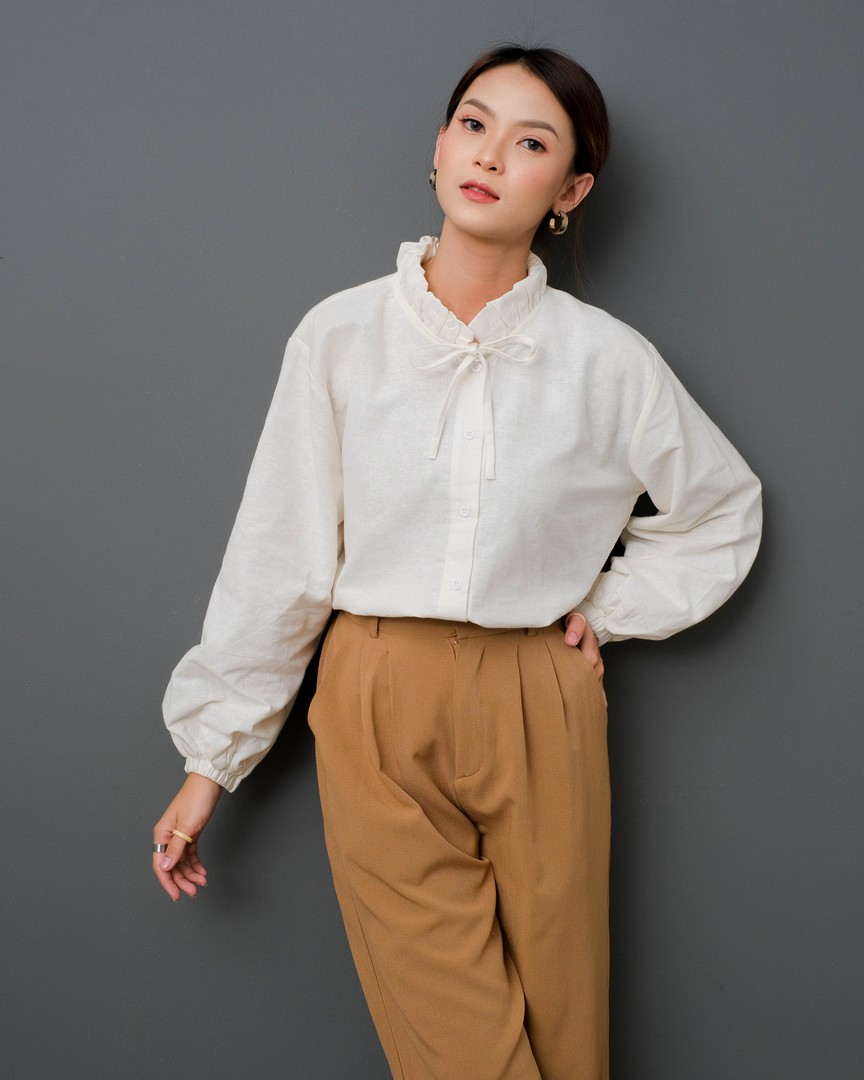 Alira Shirt Broken White - RUBYLICIOUS