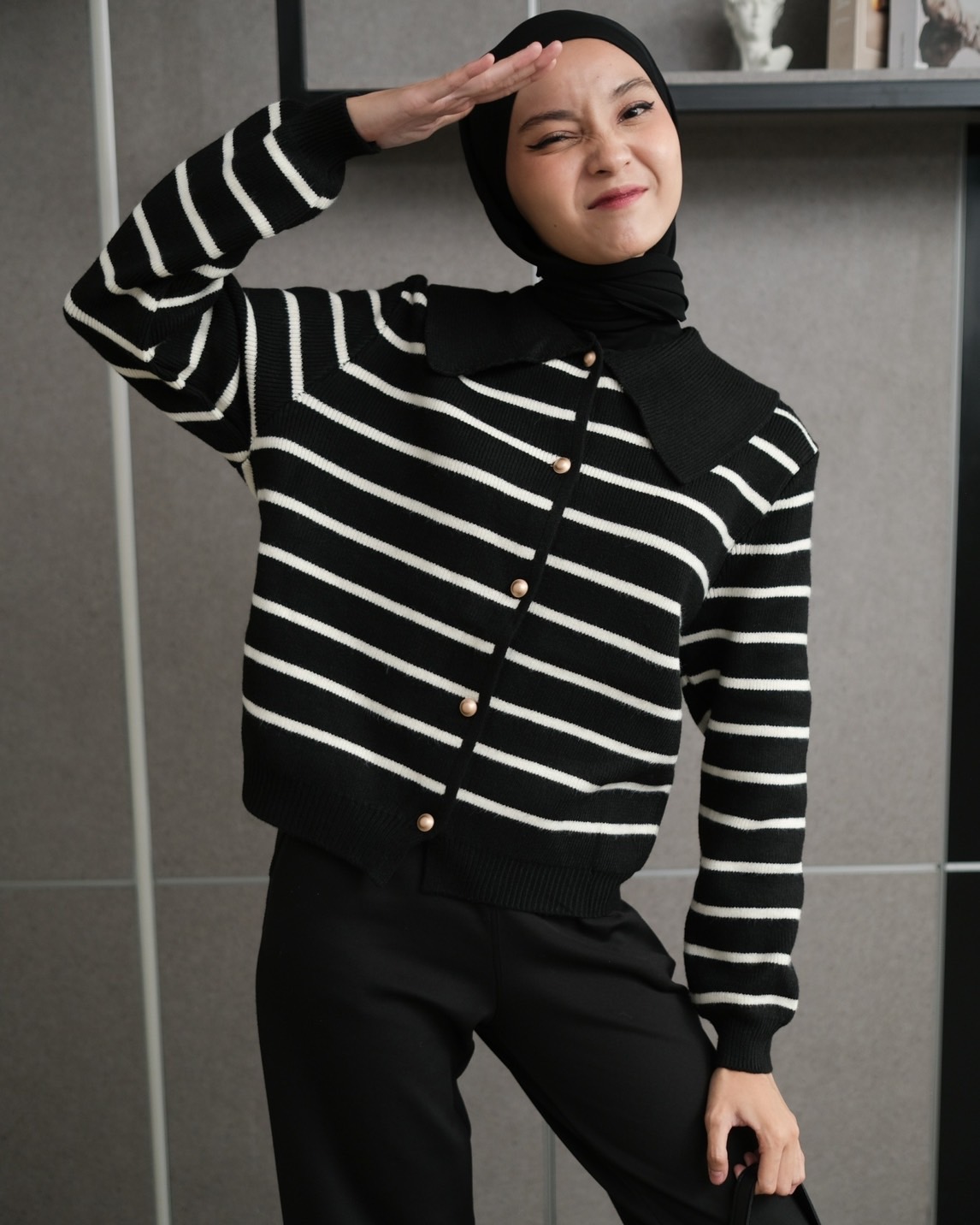 Raina Stripe Cardi Kode 118 Black - RUBYLICIOUS