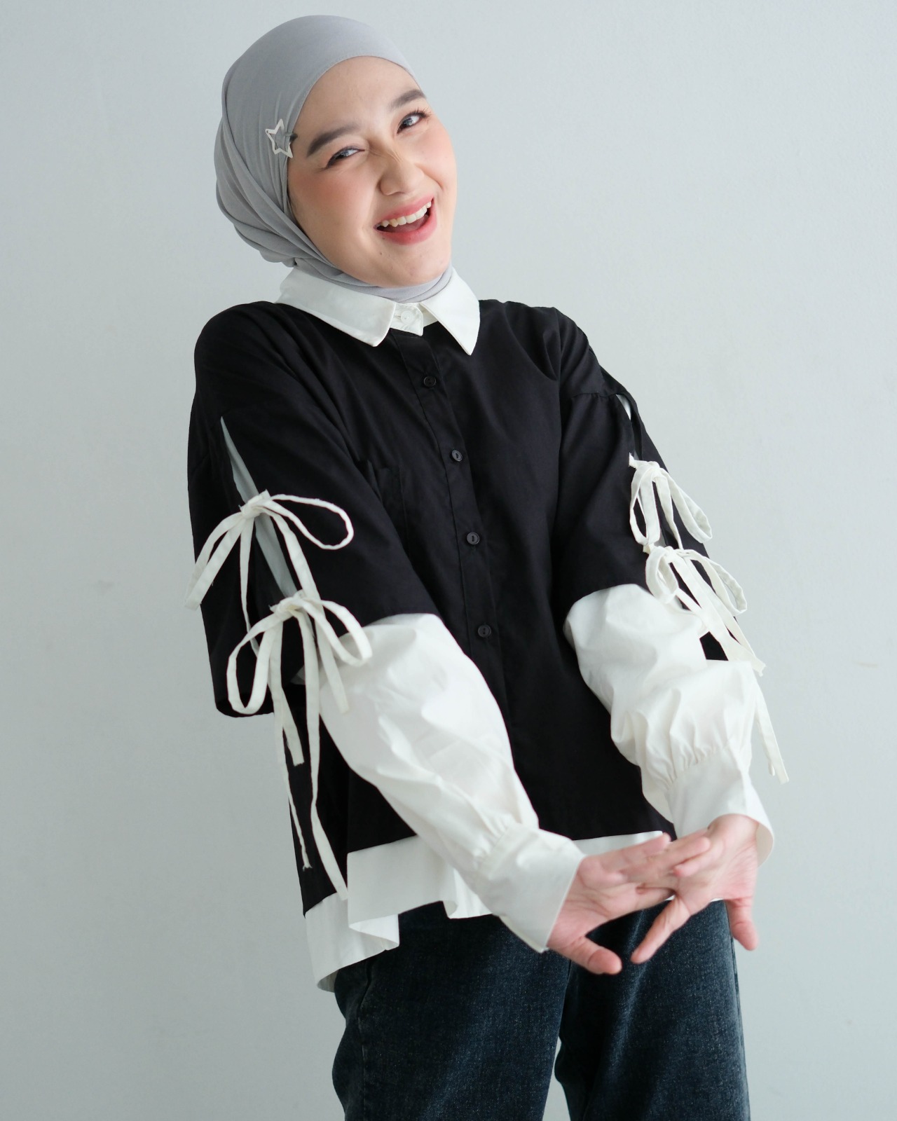 Jinju Shirt Kode 20289 Black-Broken White - RUBYLICIOUS